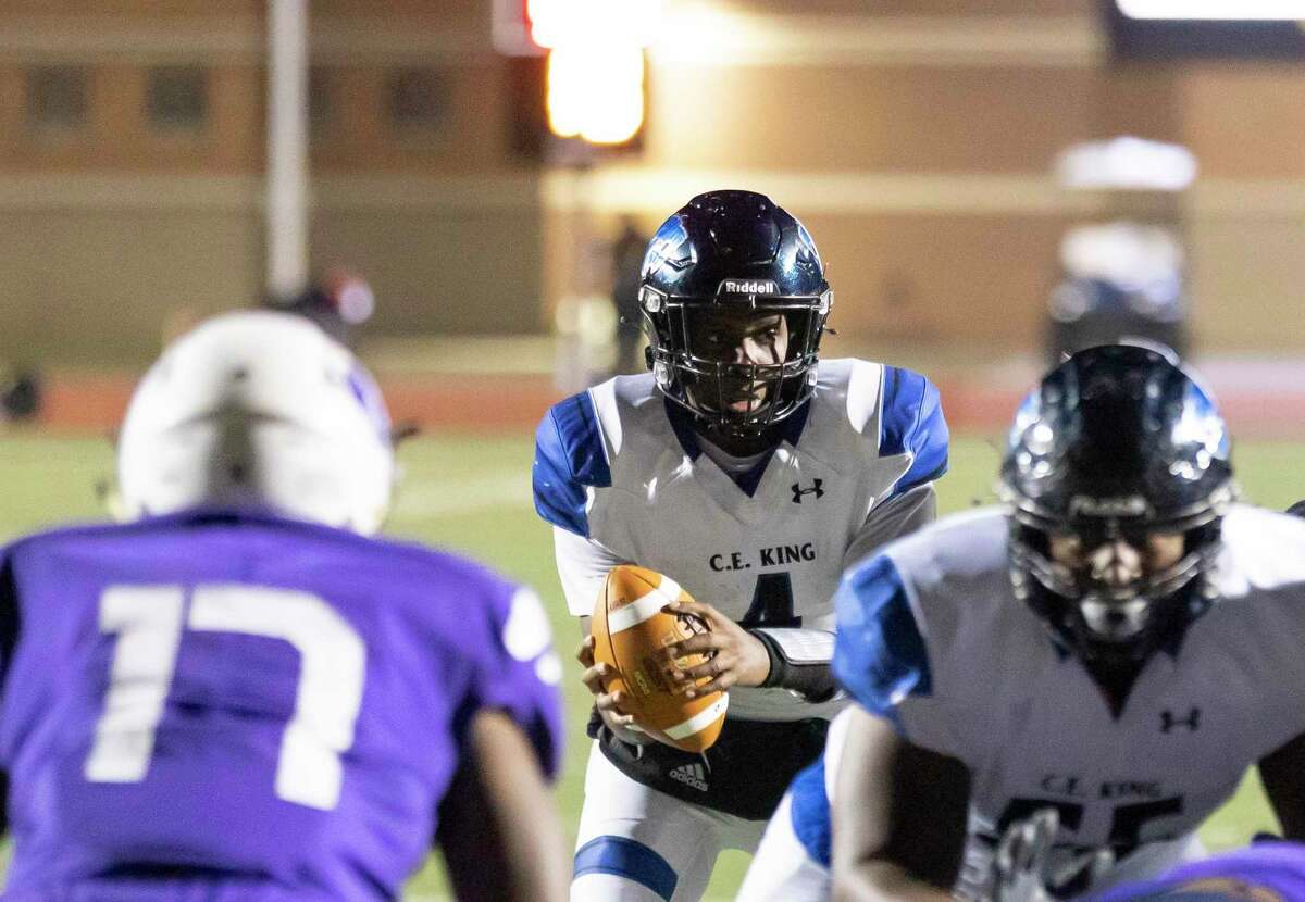 Football: C.E. King shutout Humble in last District 21-6A game before ...