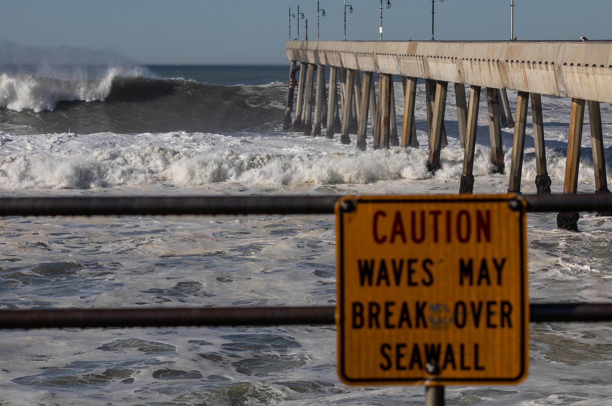 Bay Area coastlines to see dangerous surf on Sunday