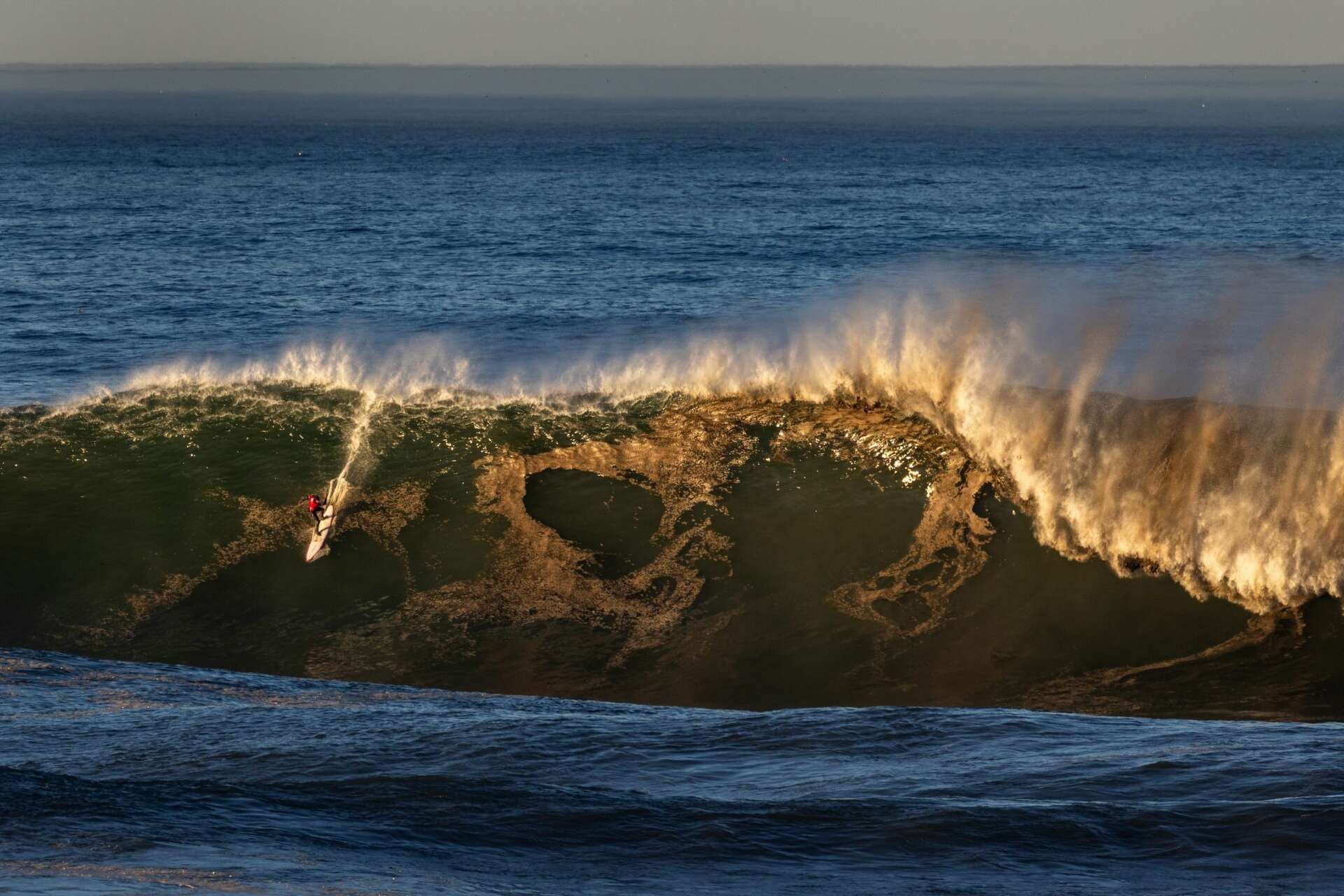 3-story monster waves draw surfers to Mavericks: 'Biggest day in recent ...
