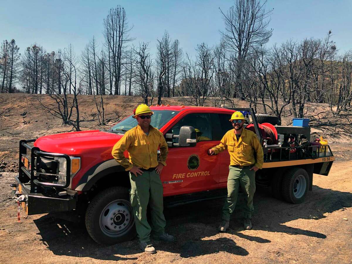 Showcasing the DNR: Firefighters return to Michigan after assisting ...