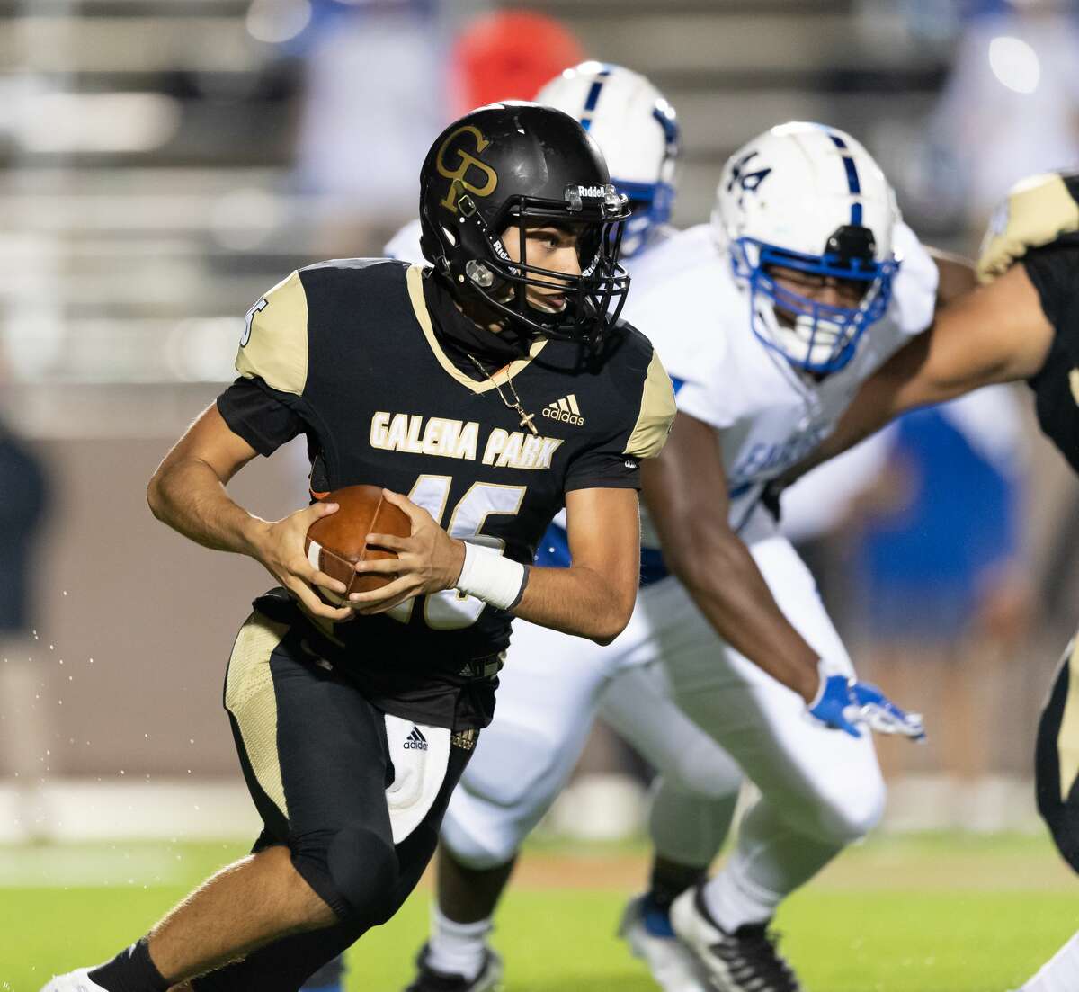 Barbers Hill thumps Galena Park in bi-district round