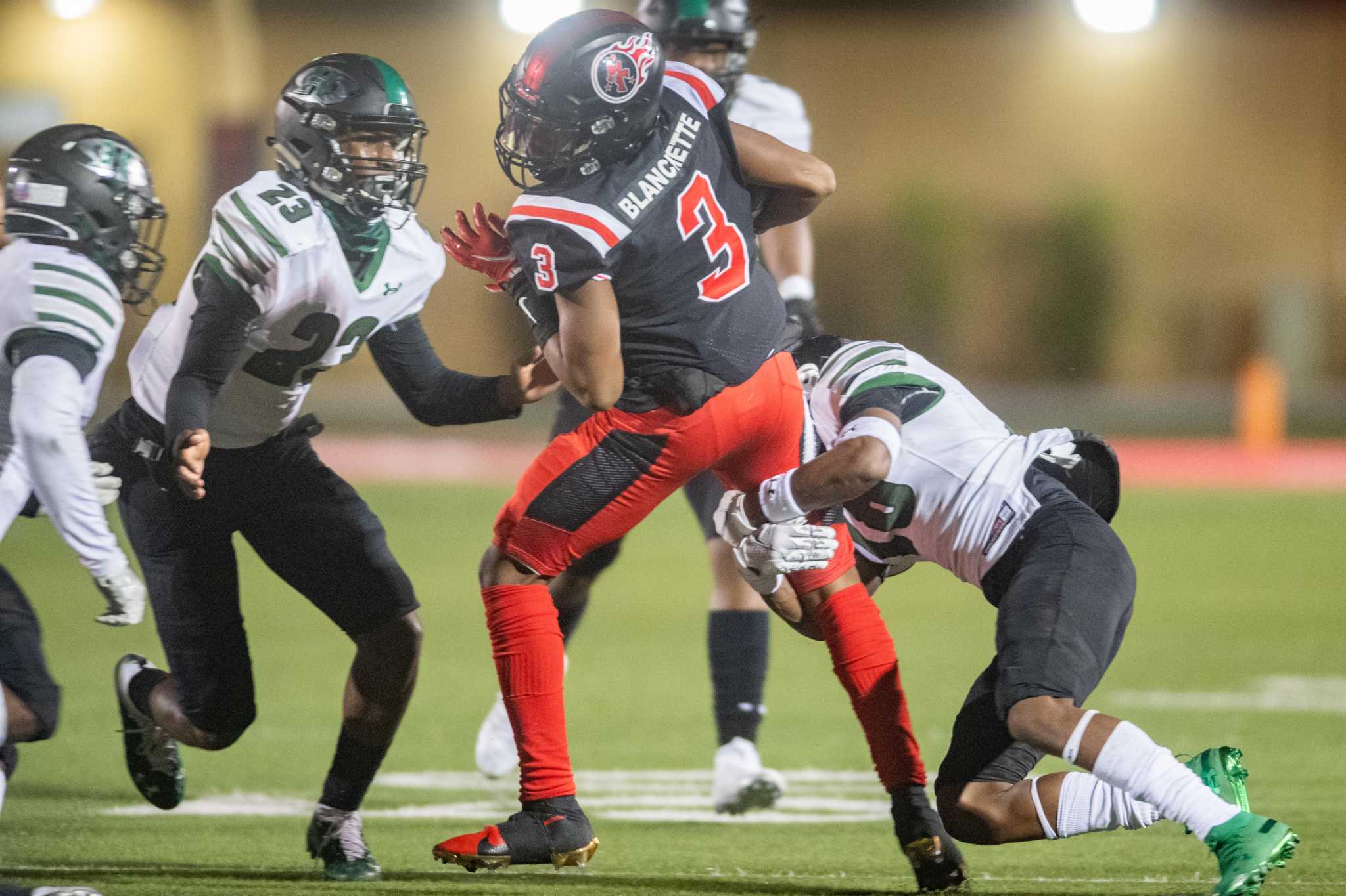 FAYE: Playoffs proving difficult for Southeast Texas football