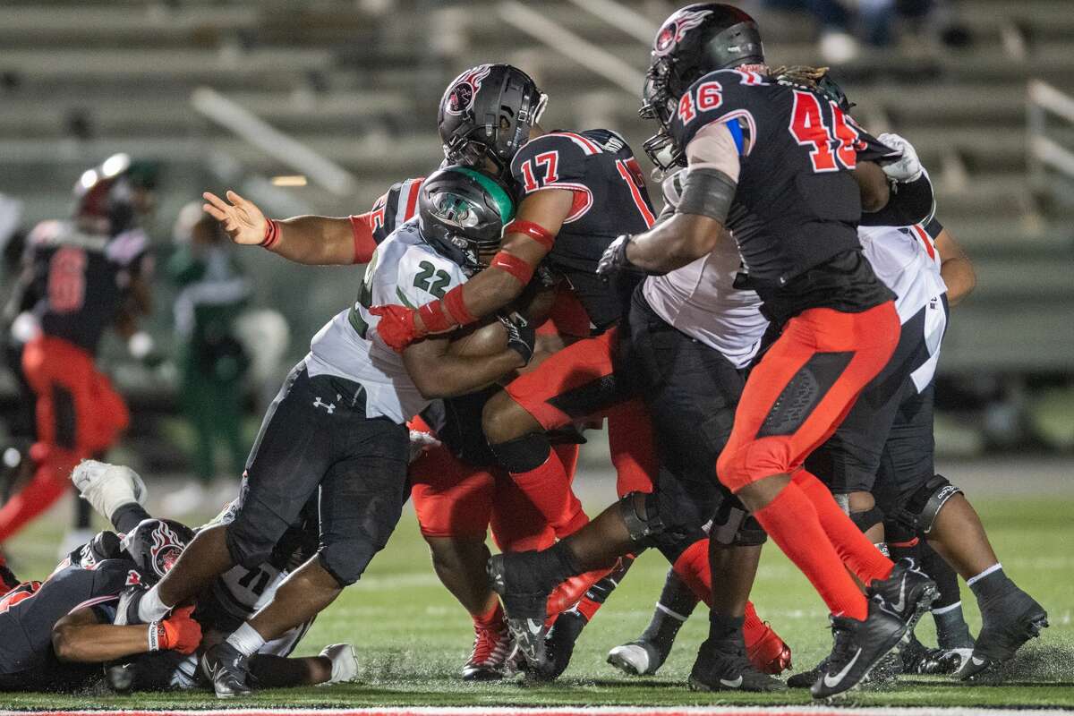 Titans comeback falls short in final seconds