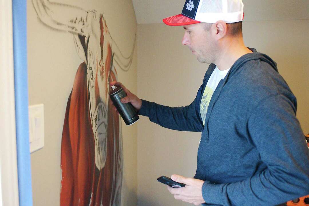 League City muralist’s works range from tiny to colossal