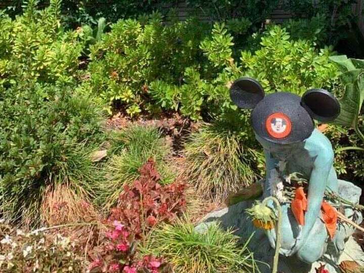 54 years after Walt Disney’s death, fans are still visiting his memorial