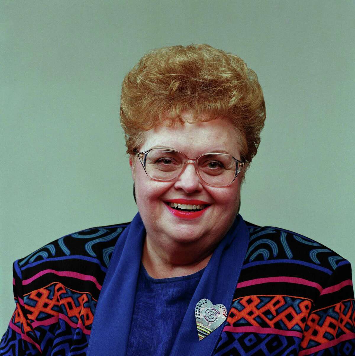 Longtime Houston Chronicle food editor dies from COVID-19