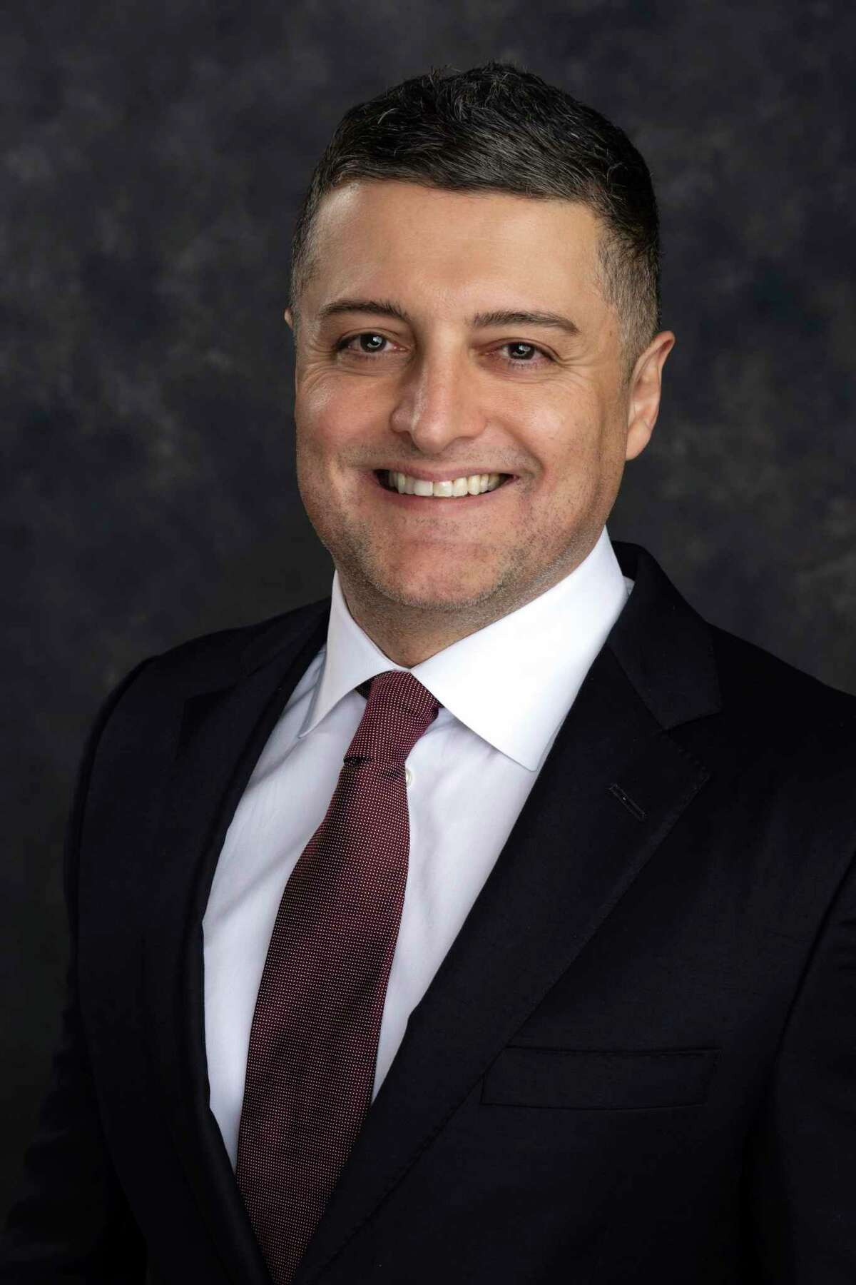 New surgeon excited to be in Midland