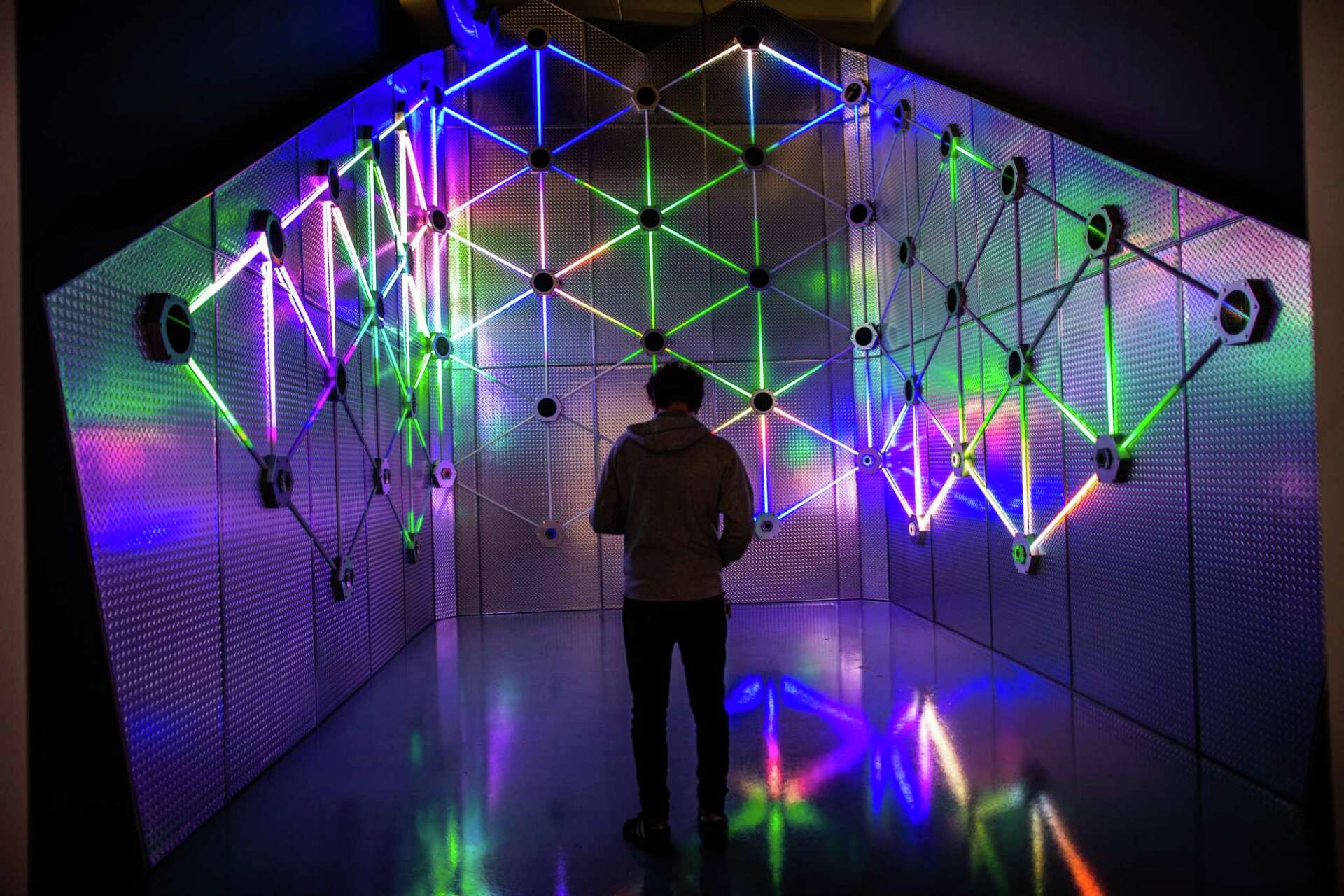 Seismique, a trippy immersive experience, is opening in an old big-box ...