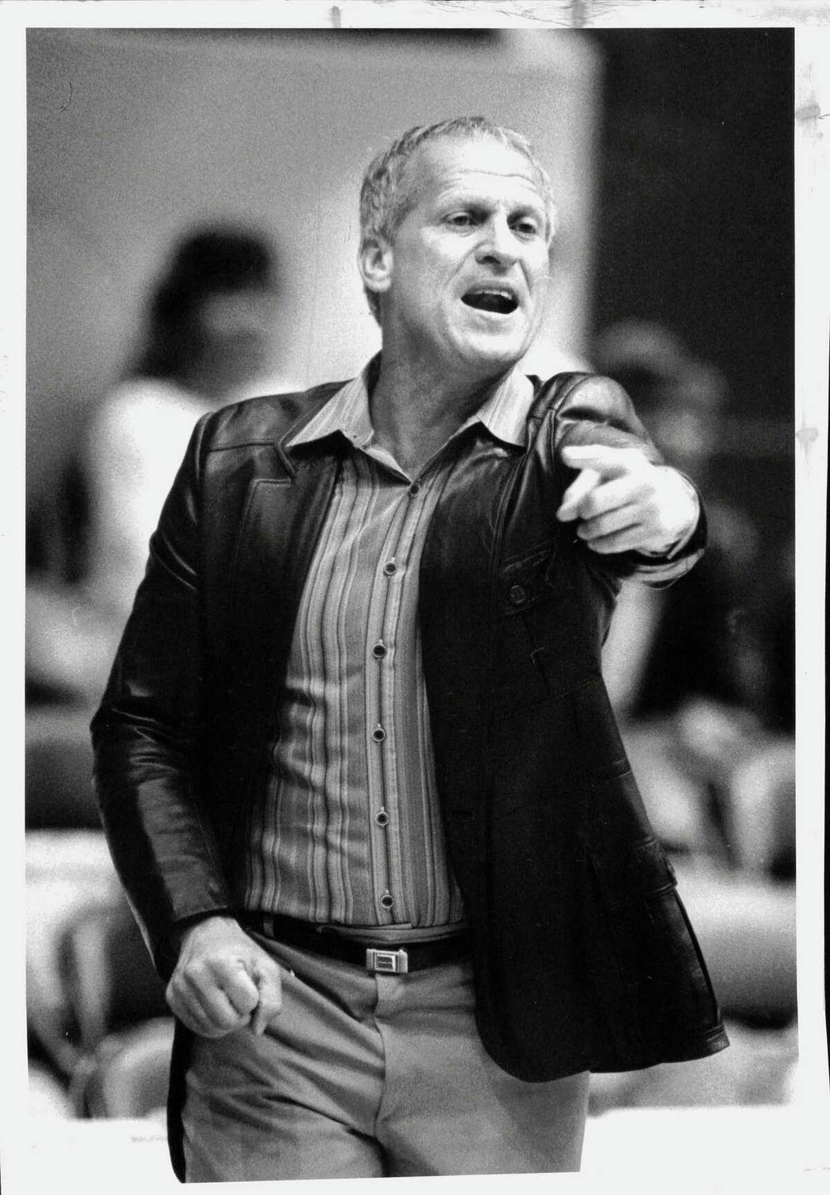 Beached Bill Musselman adjusts to life without basketball