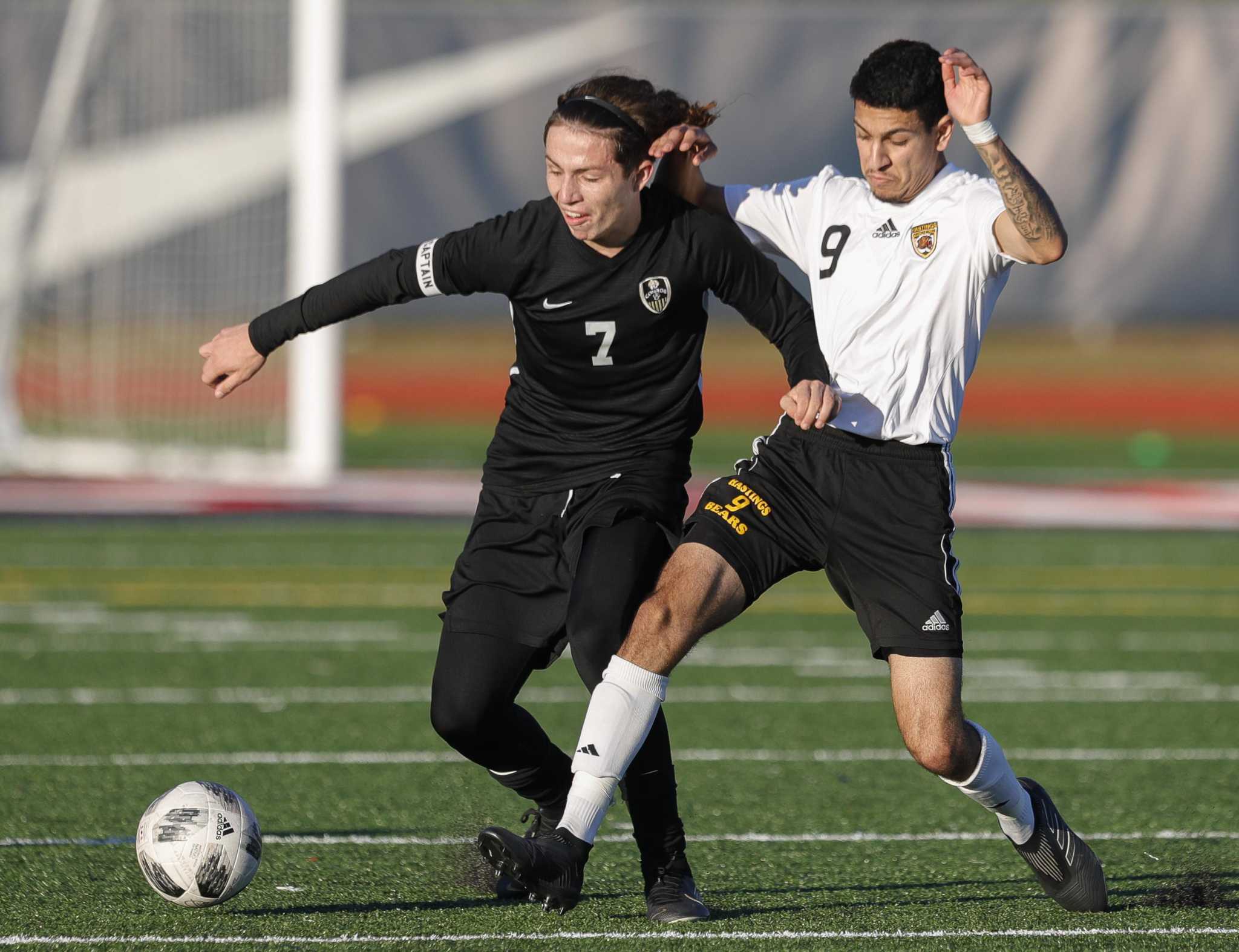 BOYS SOCCER: Conroe moving forward after abrupt end to last season