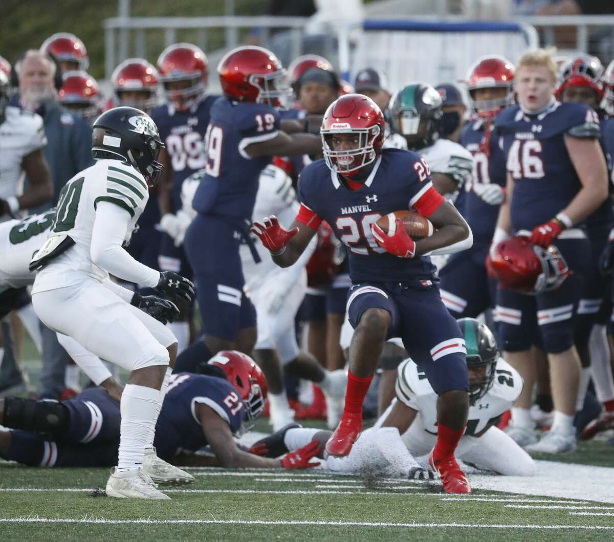 Manvel overcomes Hightower in windy regional semifinal