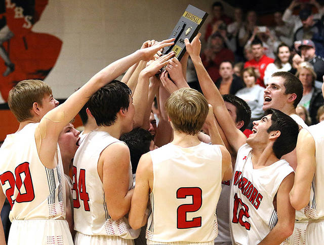 With county gyms locked, Calhoun turns to ‘driveways or machine sheds’