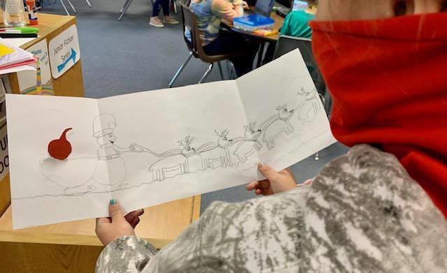 Students make cards for Maples residents, staff