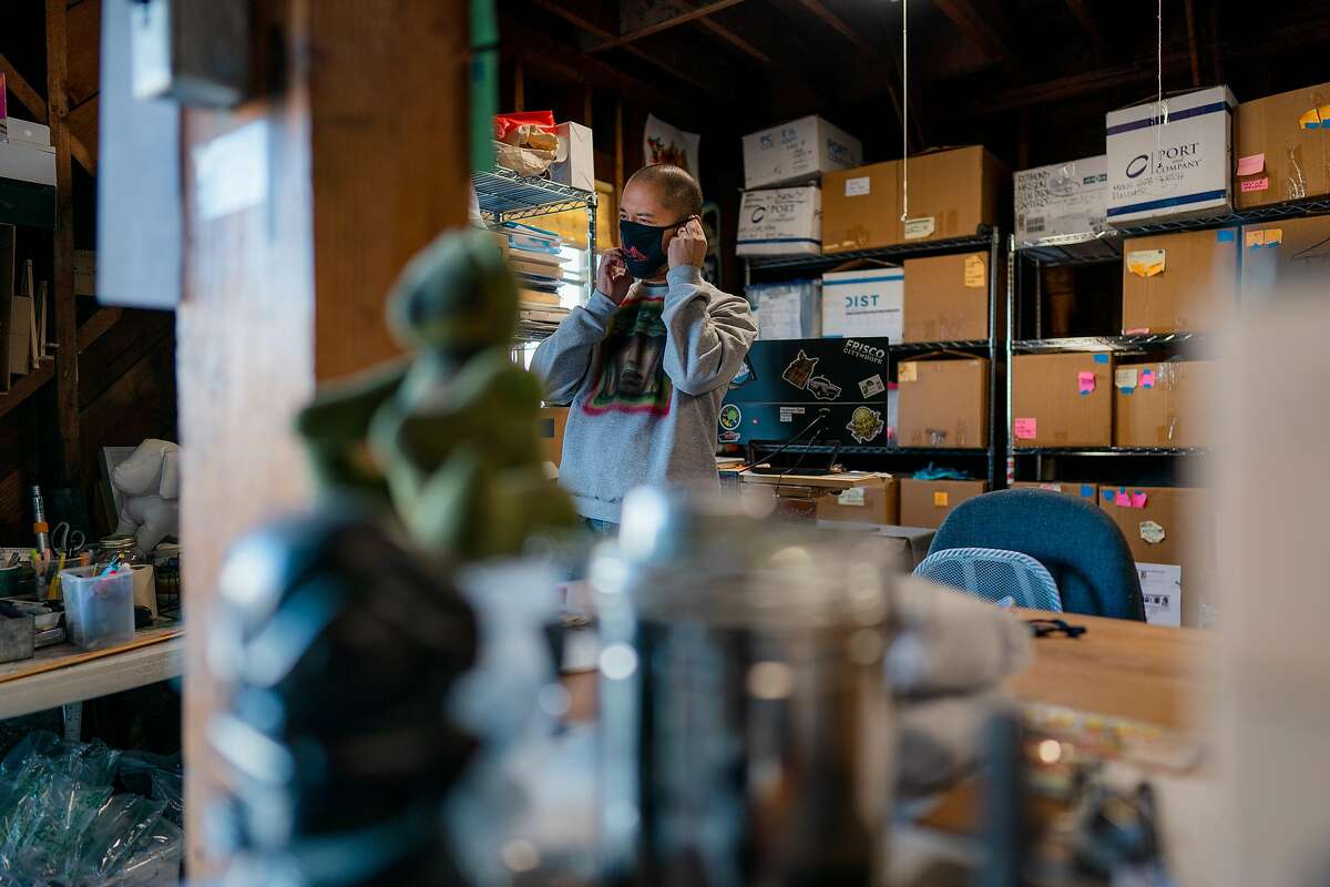 How the pandemic transformed an S.F. artist into kids’ TV host ‘Uncle Nate’