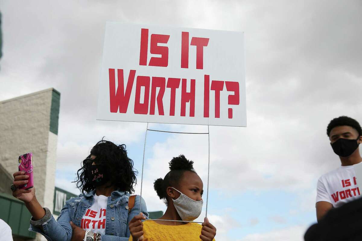 Houston reaches grim milestone with 400th murder of 2020