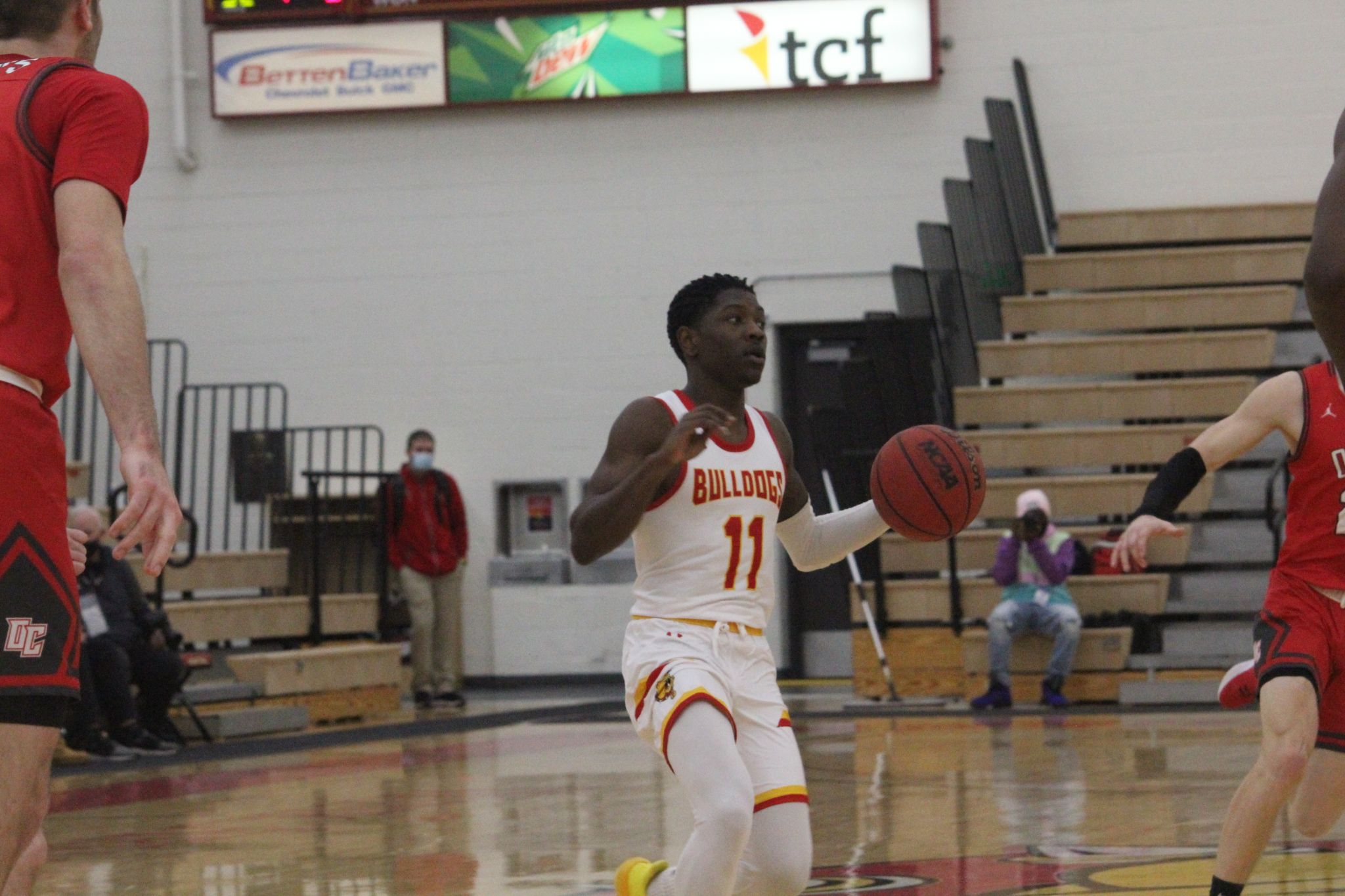 Ferris men's basketball team cruises past Olivet 105-55