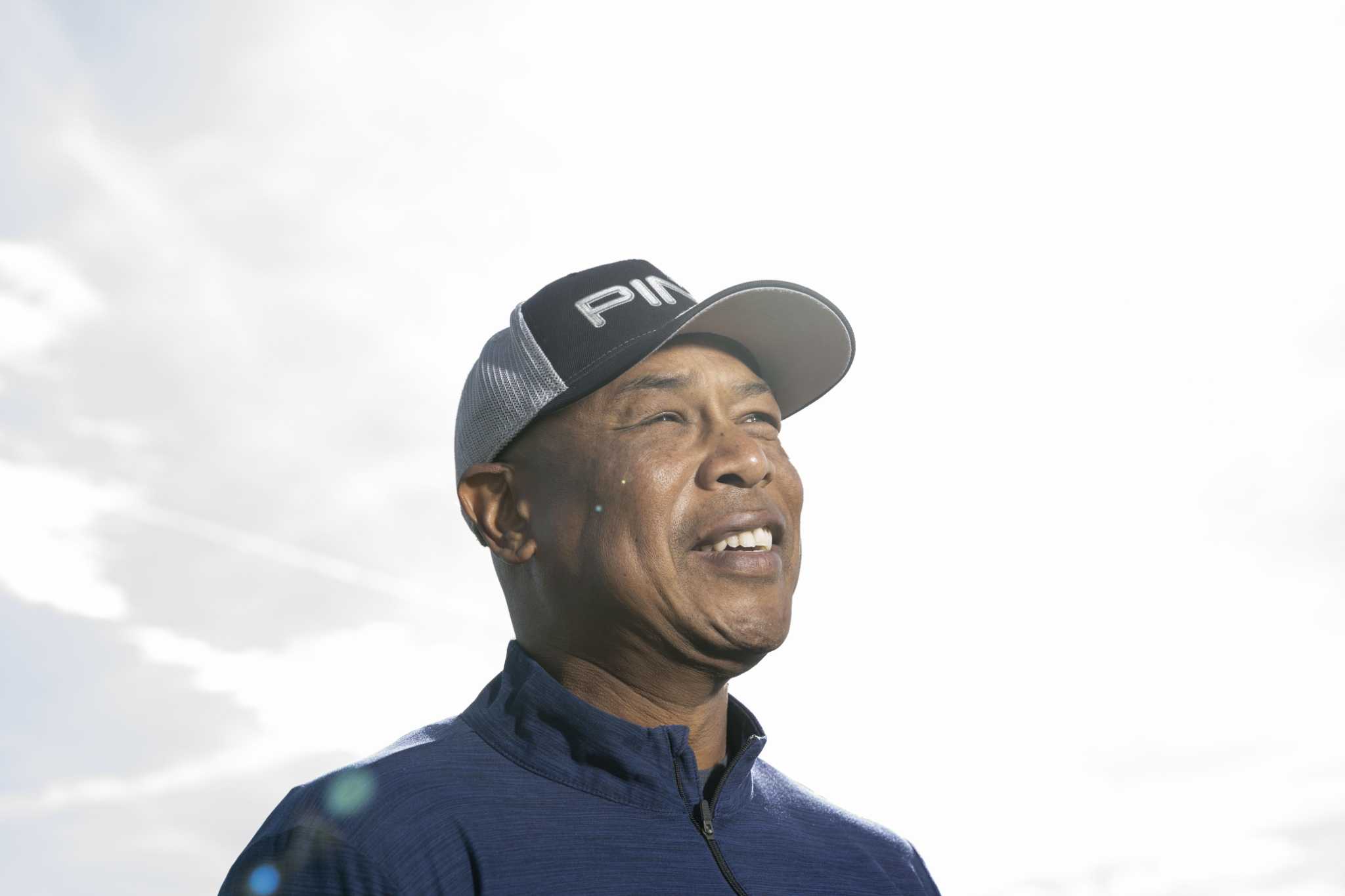 Ron Weaver bluffed his way onto the Texas football team. 25 years later ...