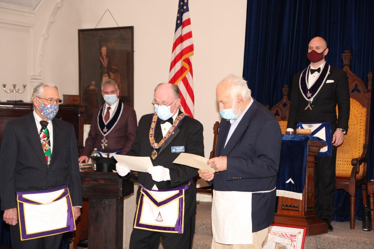 Freemasons celebrate 50-year members in Ridgefield