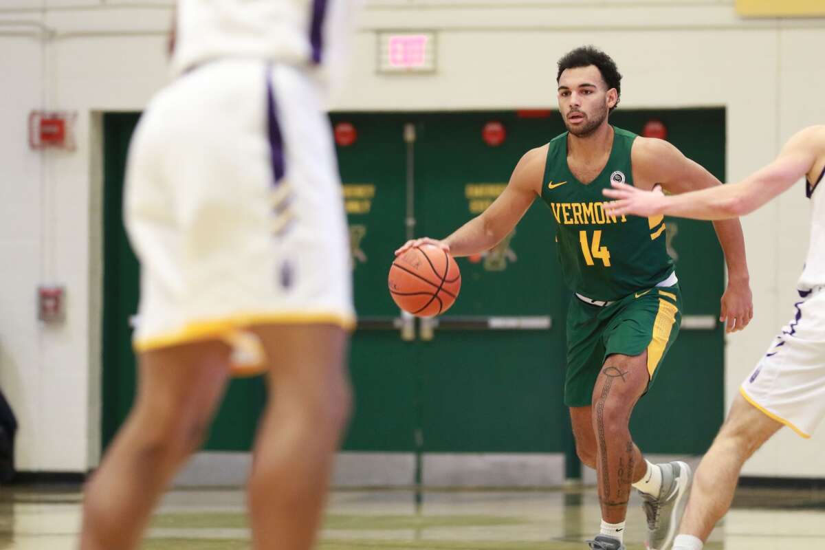 UAlbany fades in second half, settles for split at Vermont