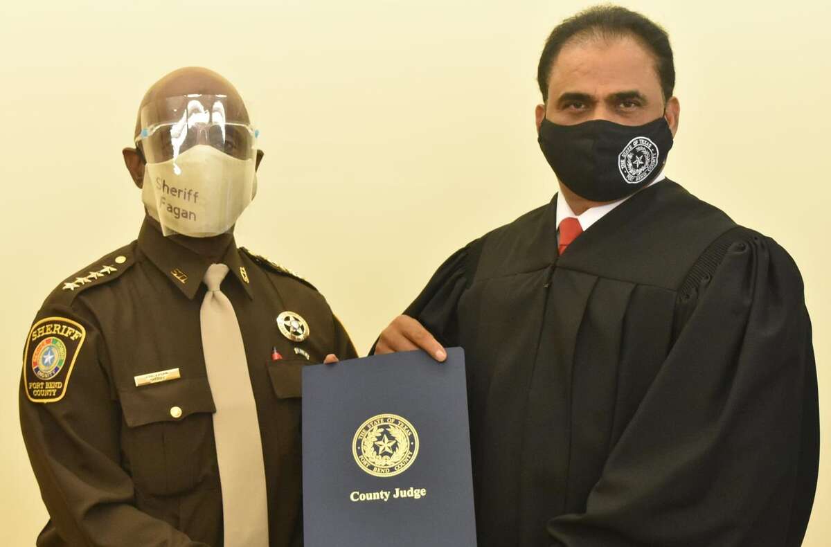 Fort Bend County officials sworn in