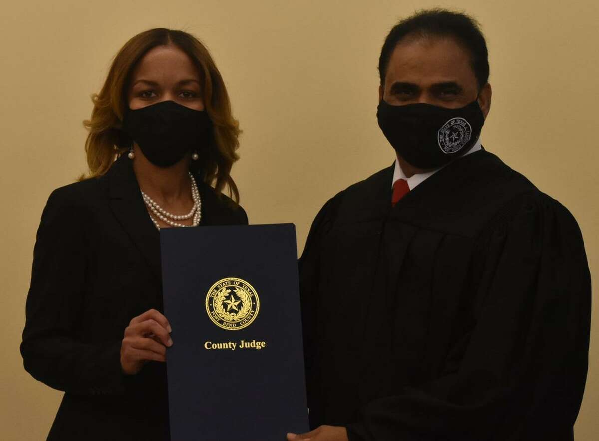 Fort Bend County officials sworn in