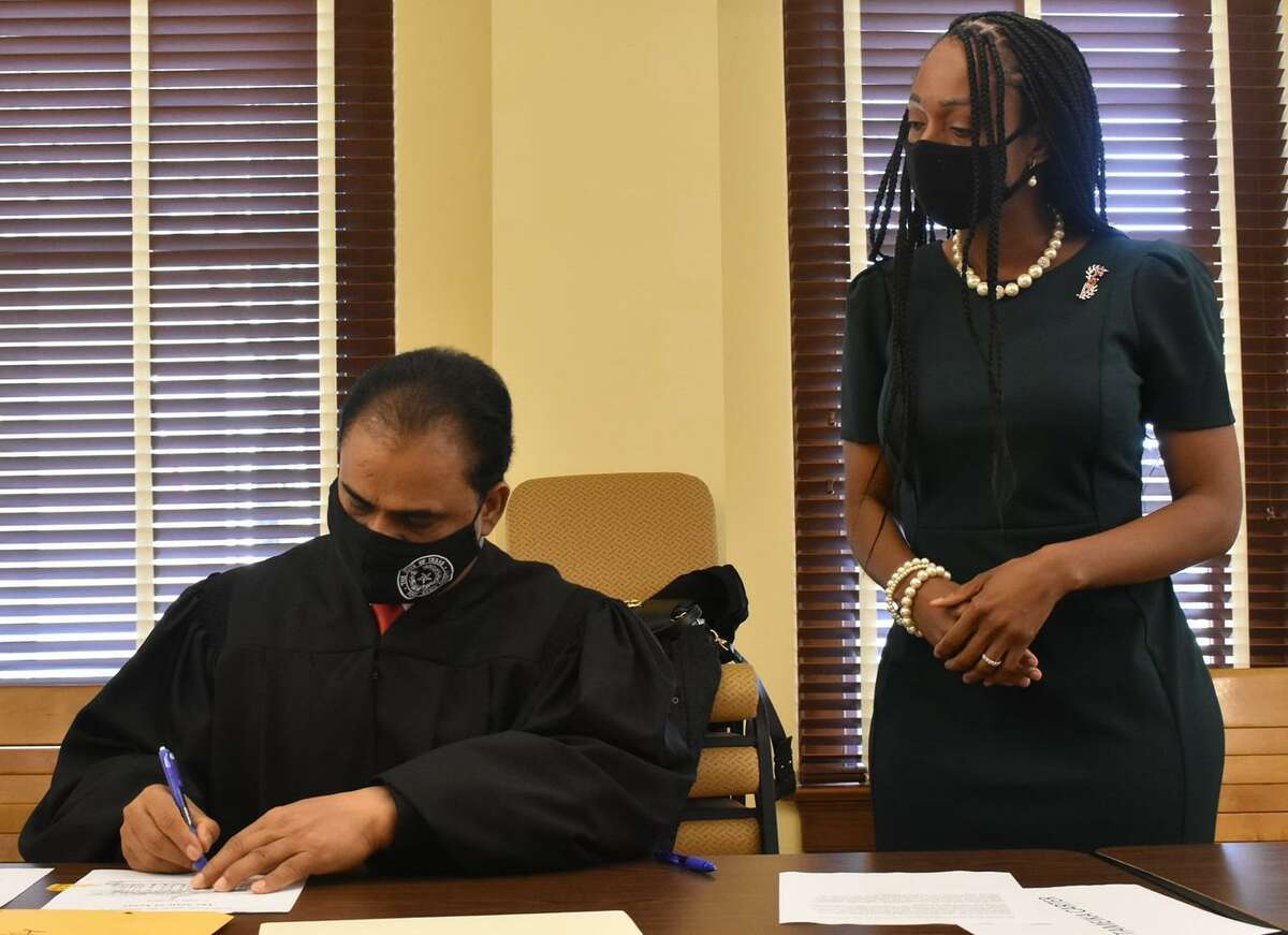 Fort Bend County Officials Sworn In
