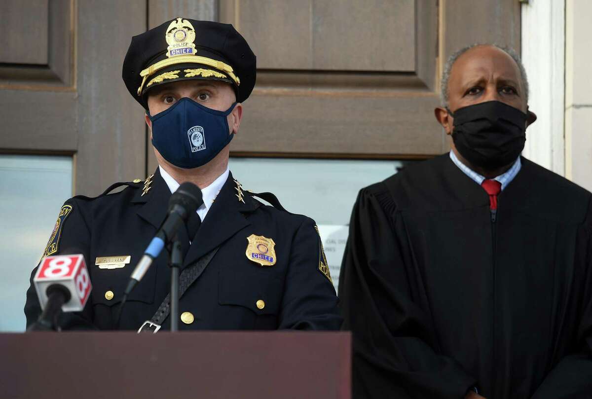Hamden police chief ‘Sully’ sworn in by retired CT Supreme Court justice