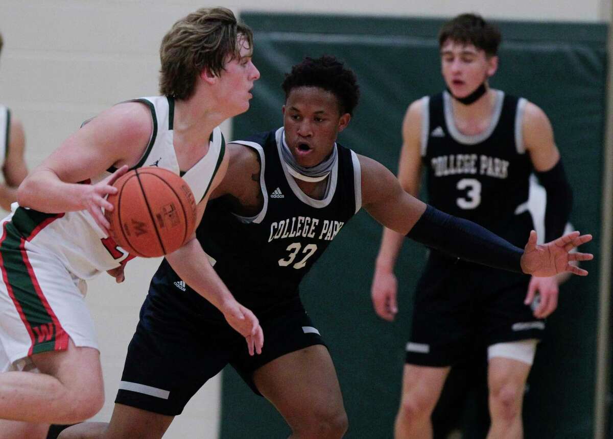College Park gets defensive, beats rival The Woodlands