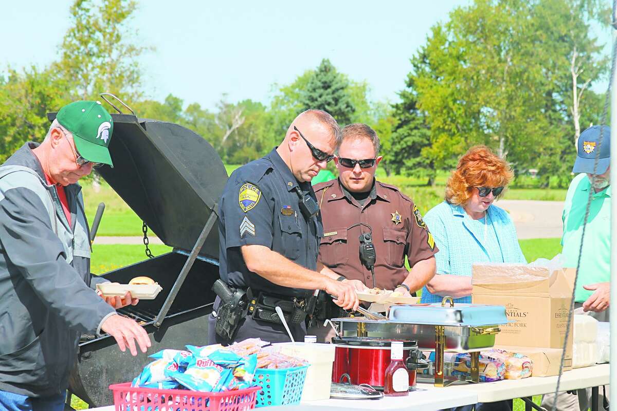 Longtime Manistee police officer leaves department, starts anew