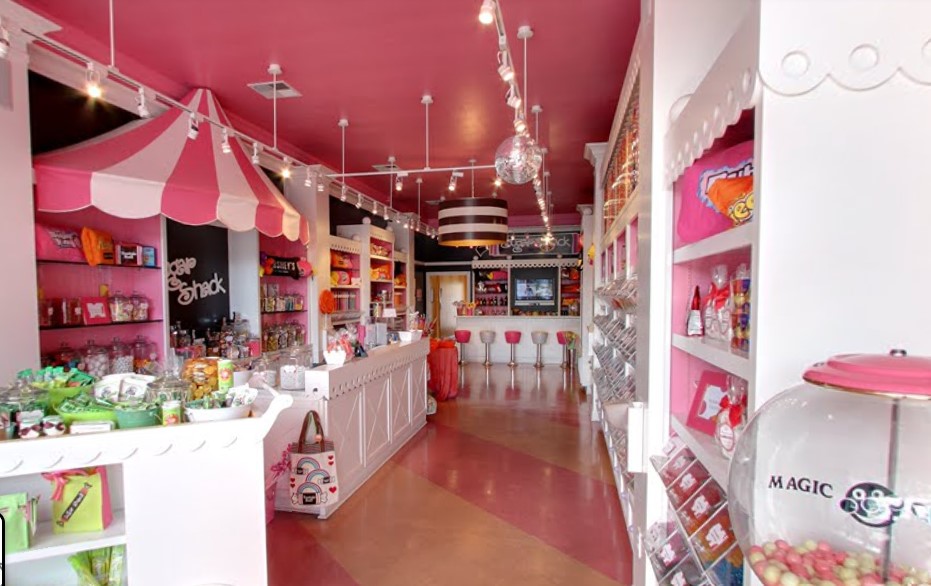 Bay Area candy store facing calls for boycott after owner seen at Trump ...