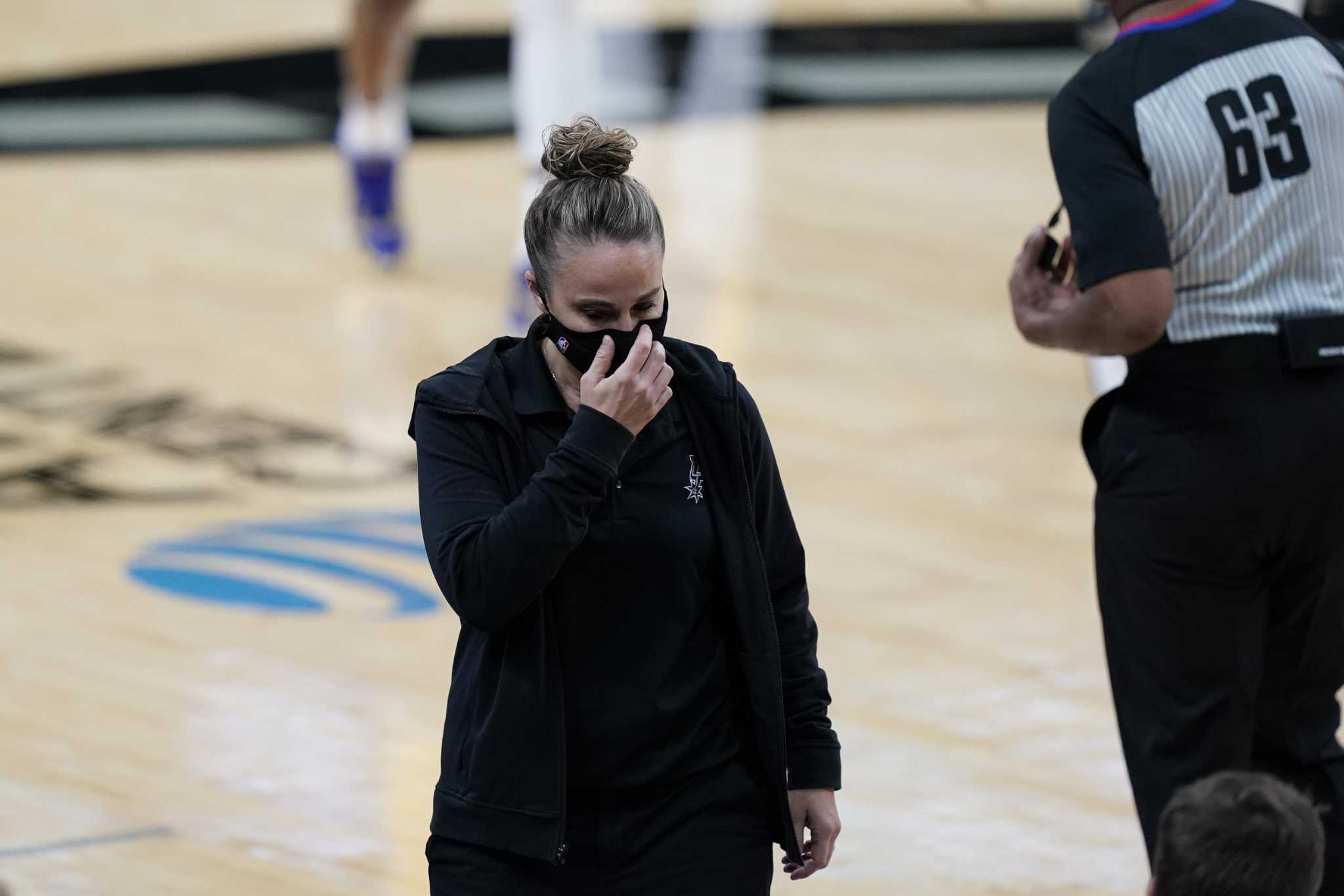 Spurs’ Becky Hammon continues with coaching duties while in COVID-19 ...