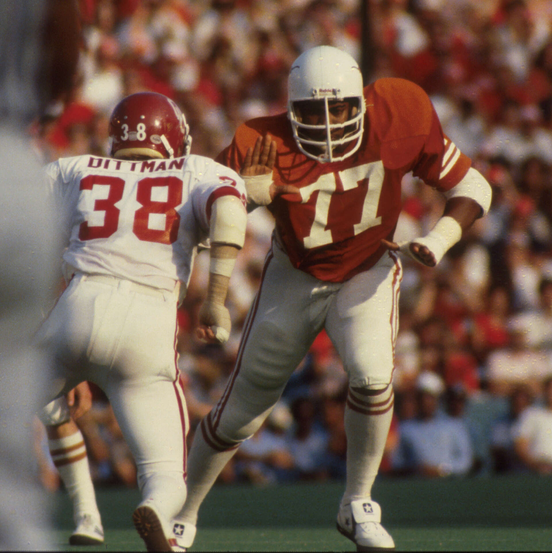 Kenneth Sims: Former Texas defensive line great dies at age 65