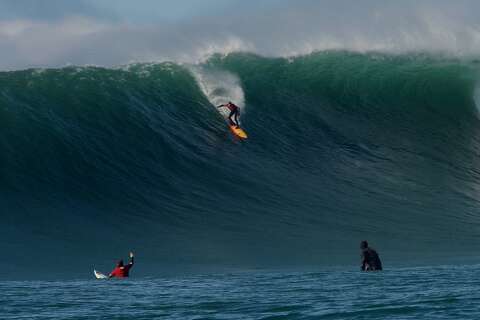 In Mavericks’ dream surf season, 51-year-old Peter Mel making big-wave ...