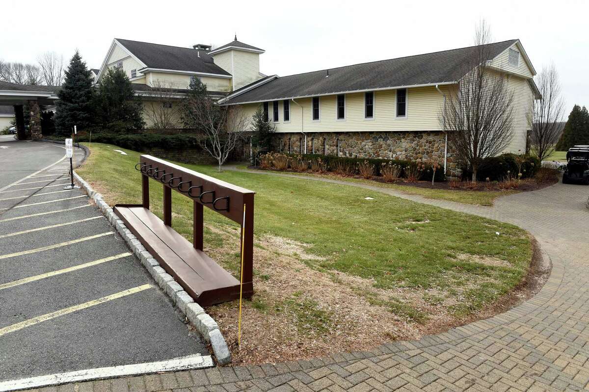 ‘Unique’ opportunity or potential ‘debacle’? Race Brook Country Club’s ...