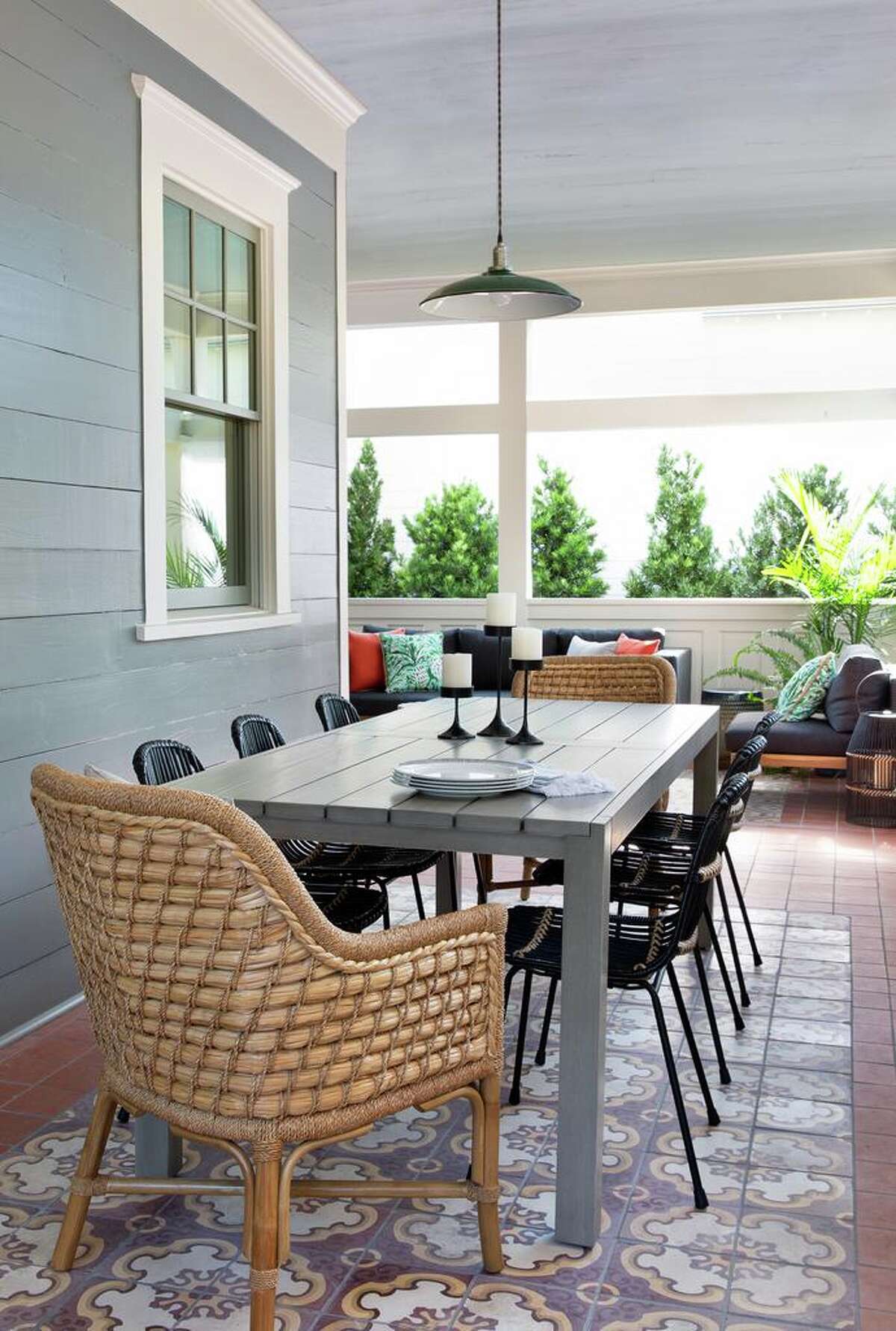 This couple built a modest home in the Heights with big porches