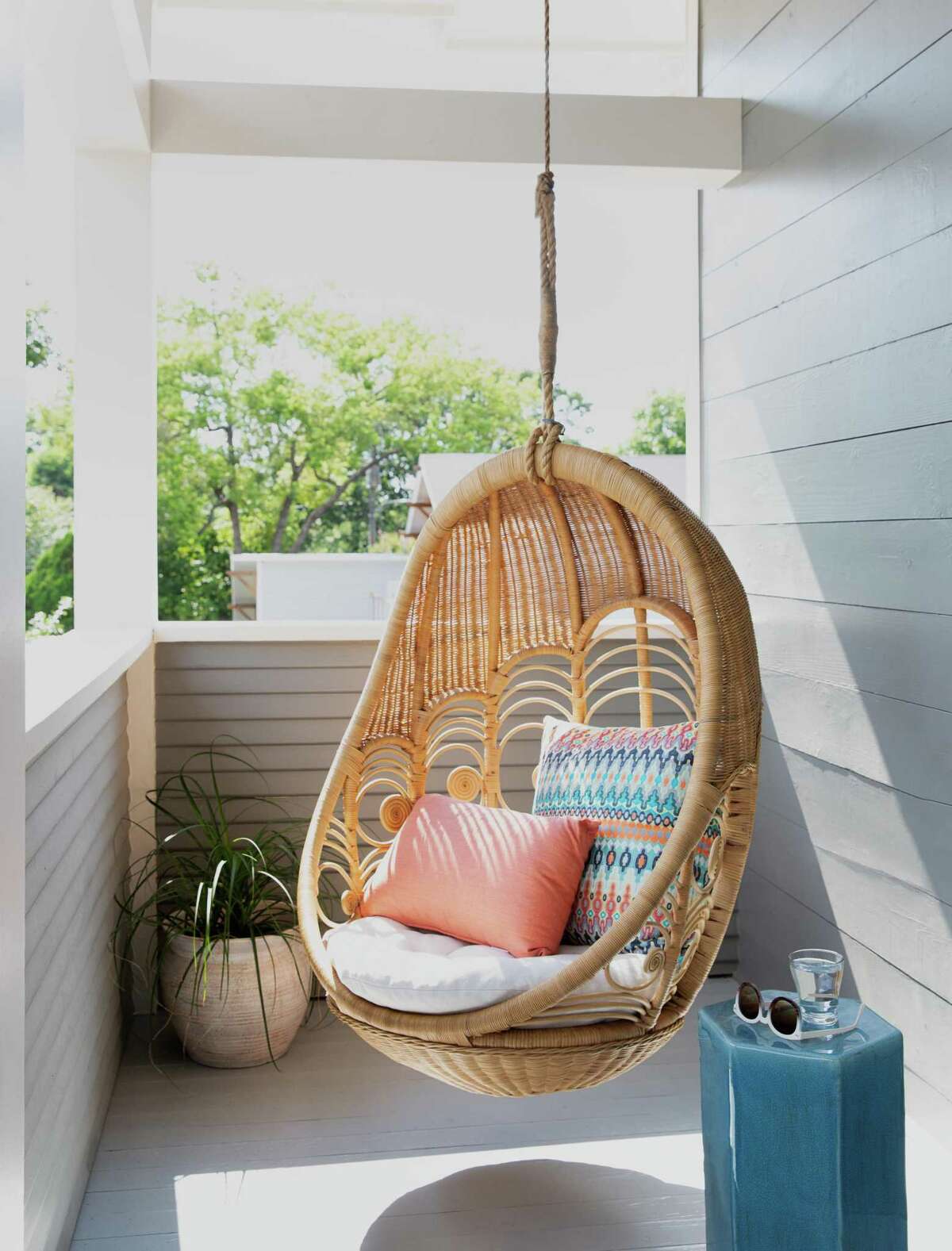 This couple built a modest home in the Heights with big porches