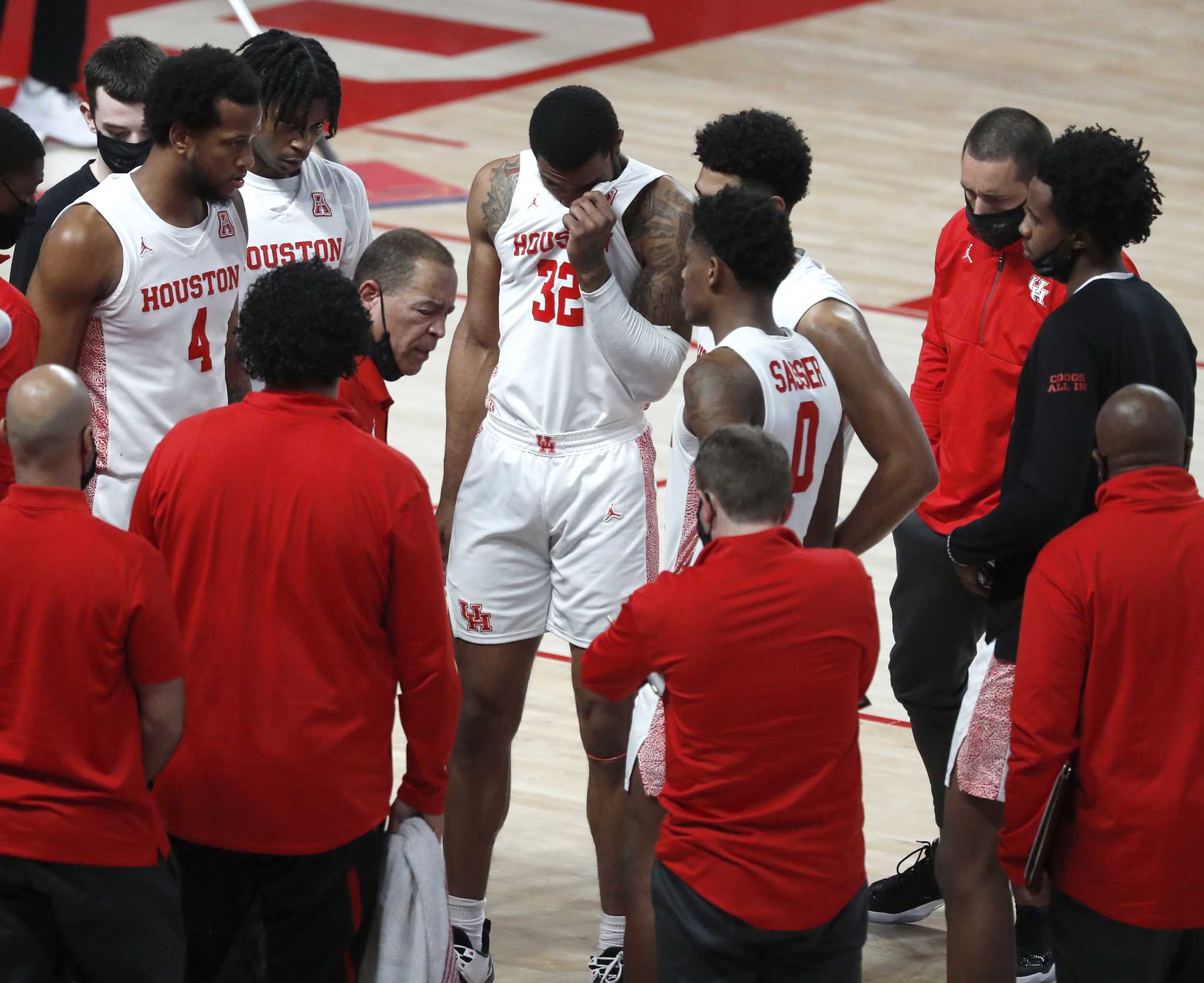 No. 8 Houston-Cincinnati game postponed due to COVID-19 issues within ...