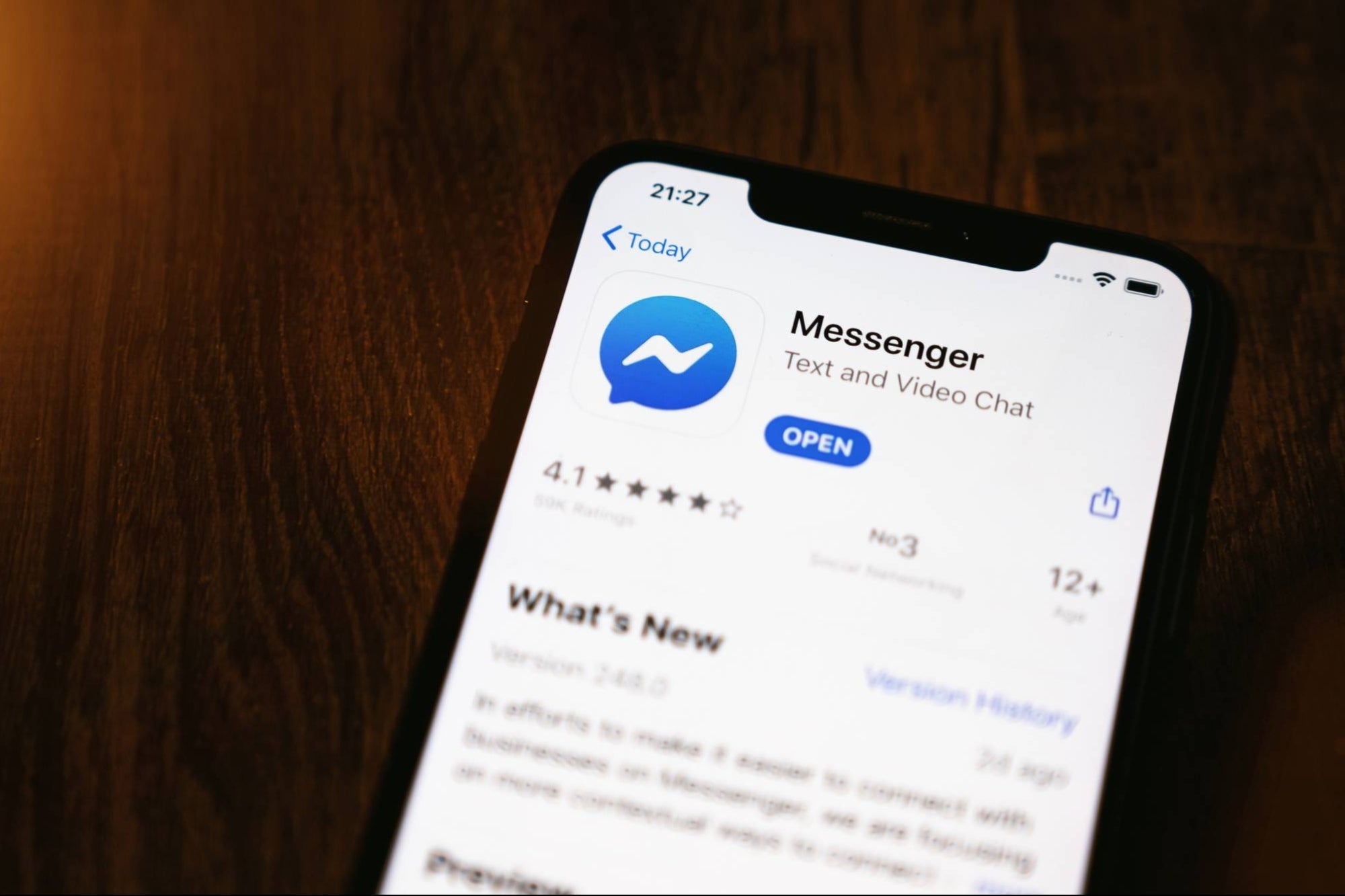 This is why you should stop using Facebook Messenger, according to an ...