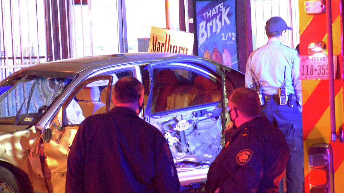 One dead after VIA bus hits car running stop sign