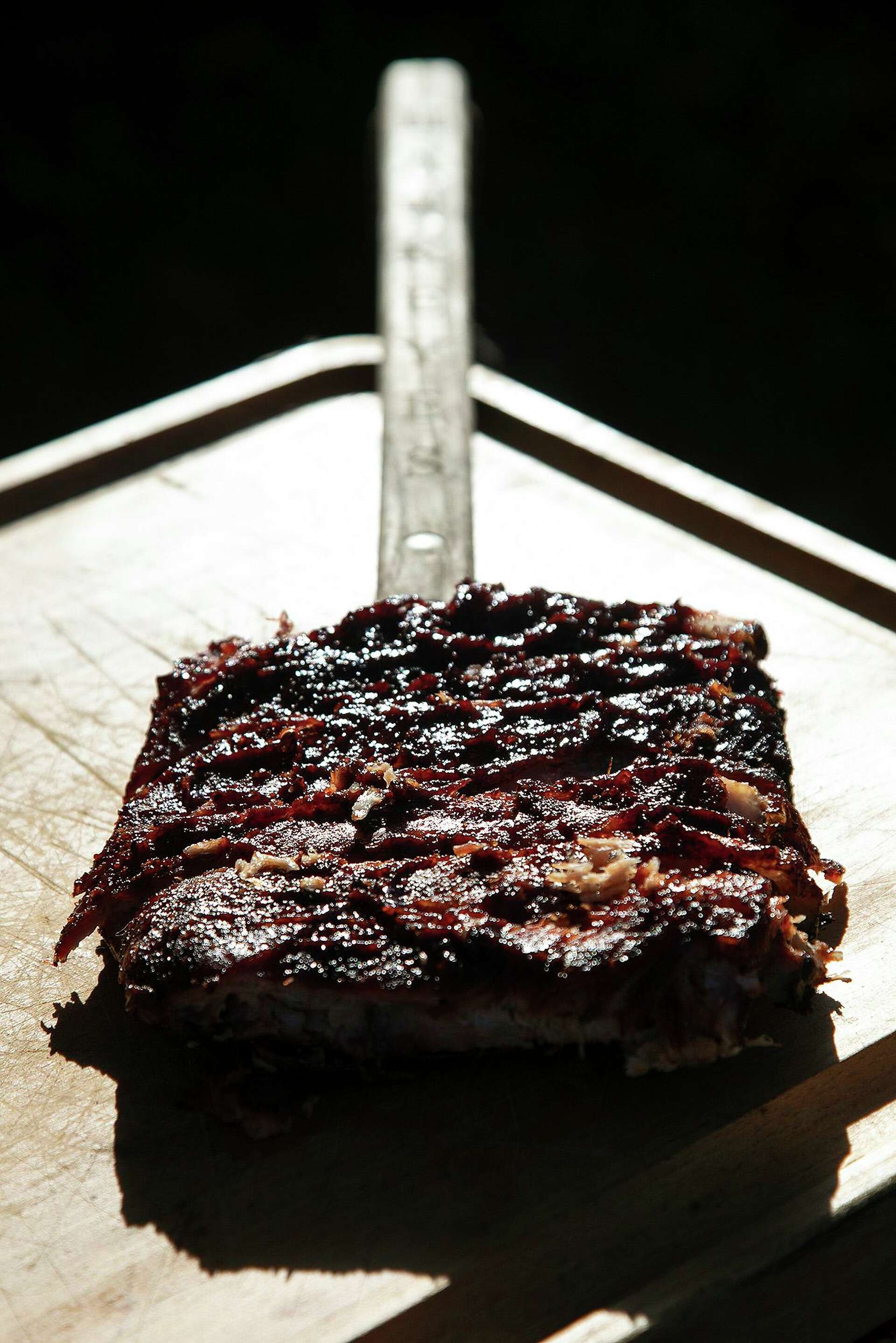 How to cook with Big Red soda: Smoked pork ribs, pulled pork sandwiches ...
