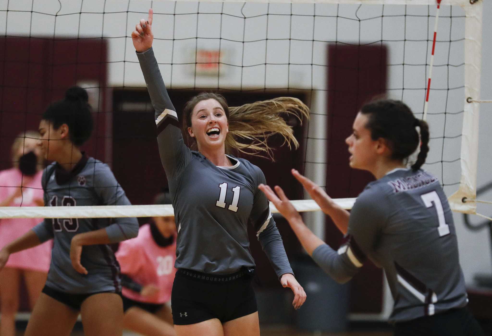 VOLLEYBALL: Local players honored by GHVCA