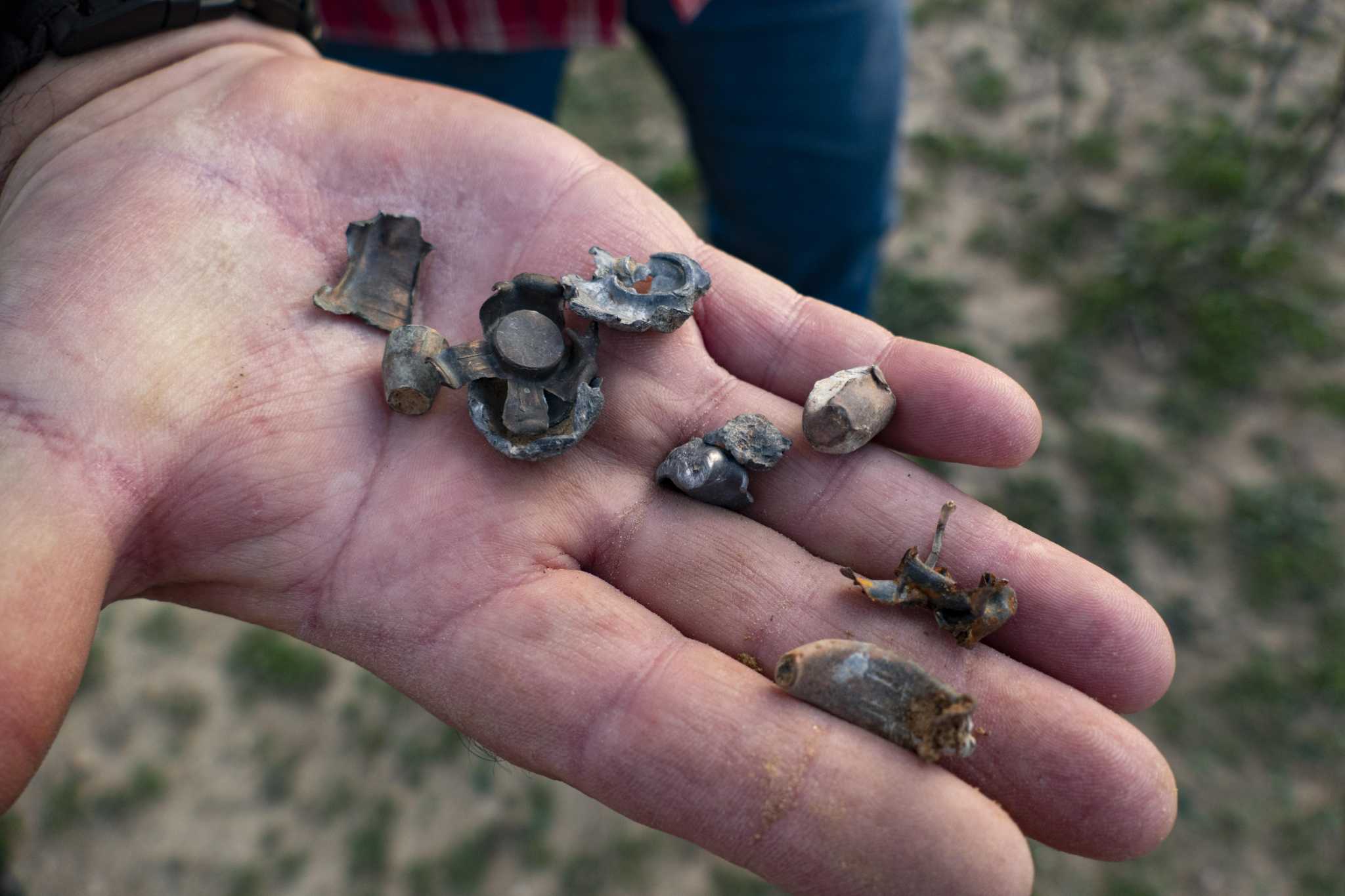 Random gunshots prompt Texas parent to send warning