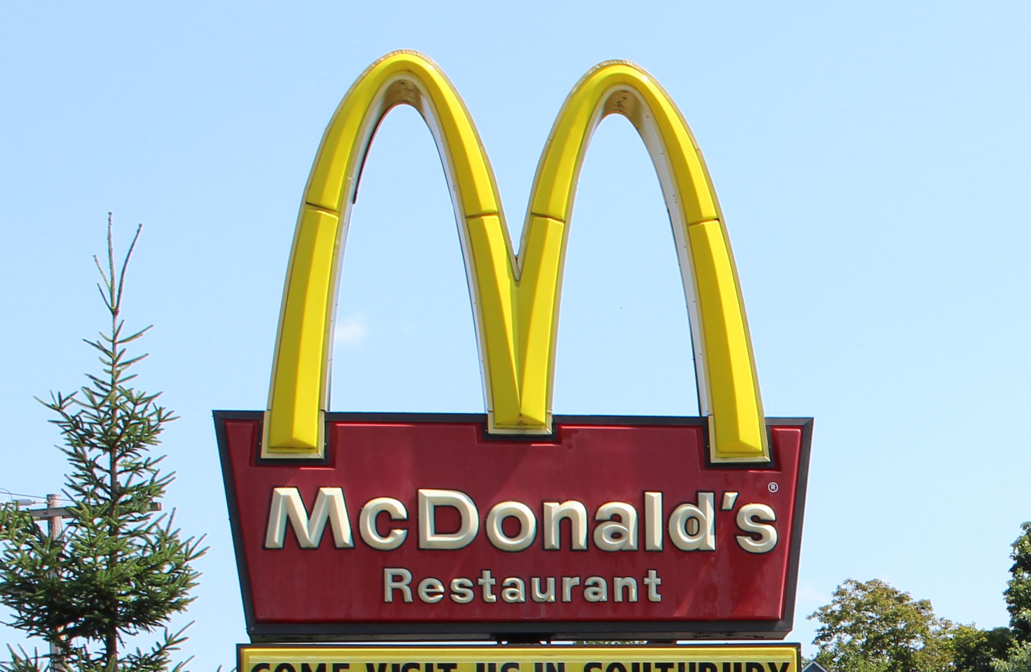 Police: Cash drawer taken during armed robbery at Windsor Locks McDonald’s