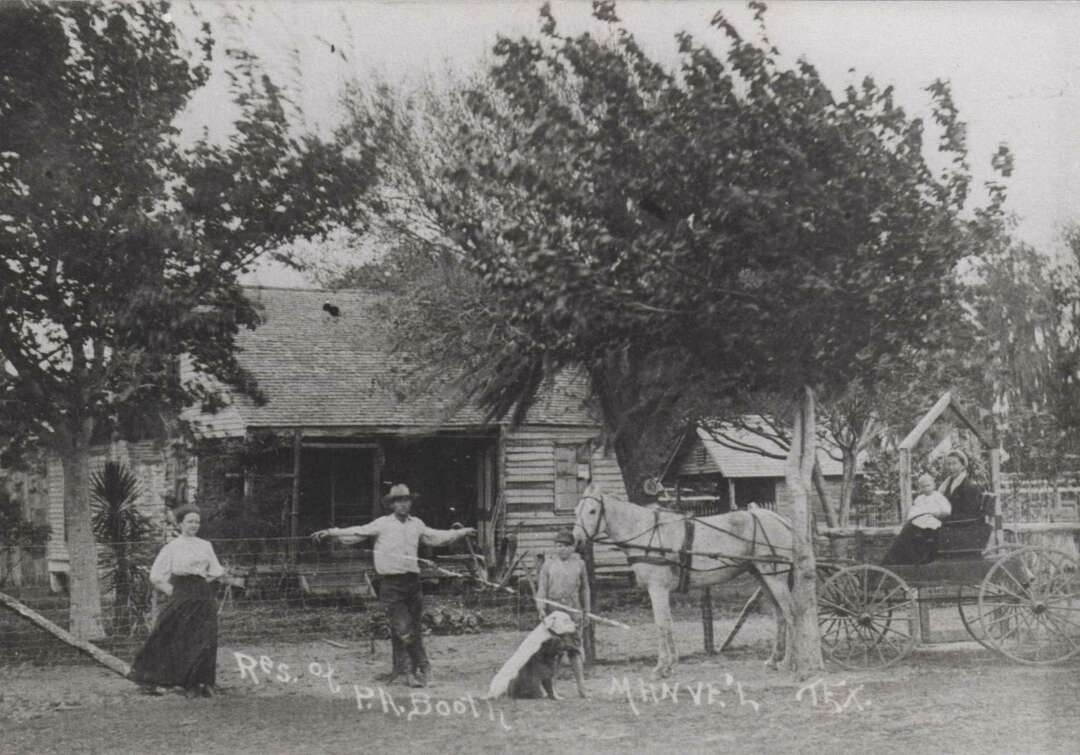 Fast-growing Manvel reflects on its history