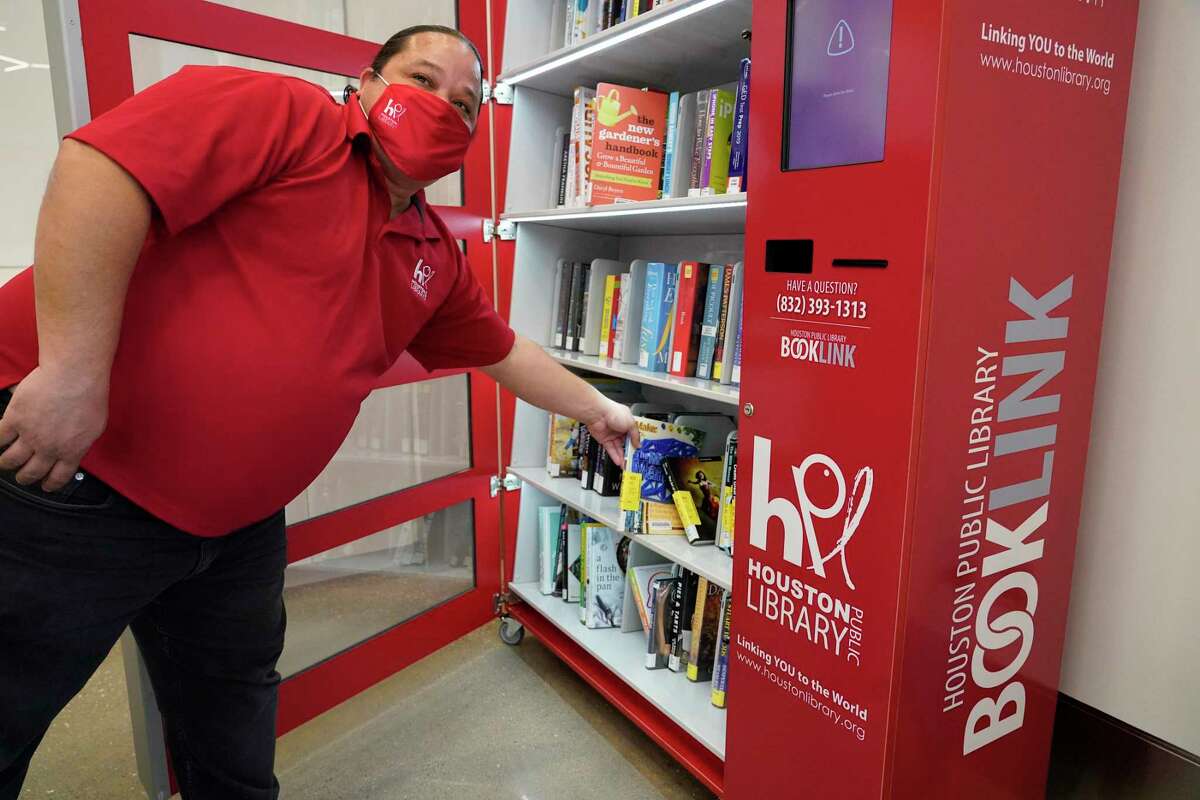 Finally repaired from Harvey, Houston libraries now wait for pandemic ...