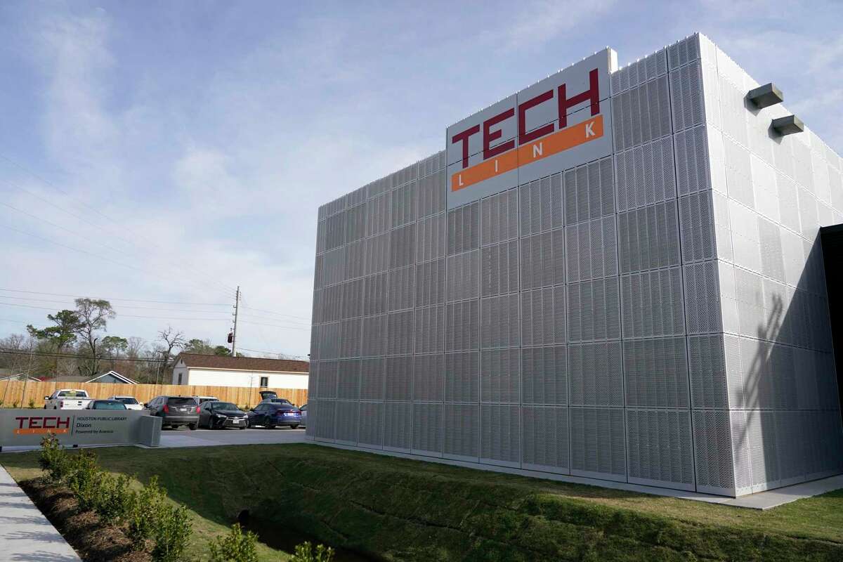 Finally repaired from Harvey, Houston libraries now wait for pandemic ...