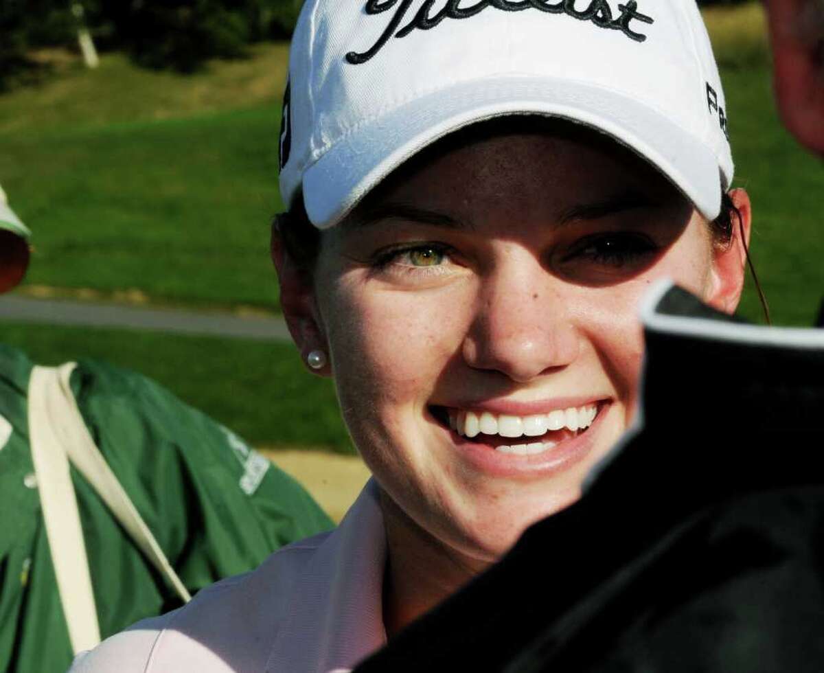 One golf playoff, two winners