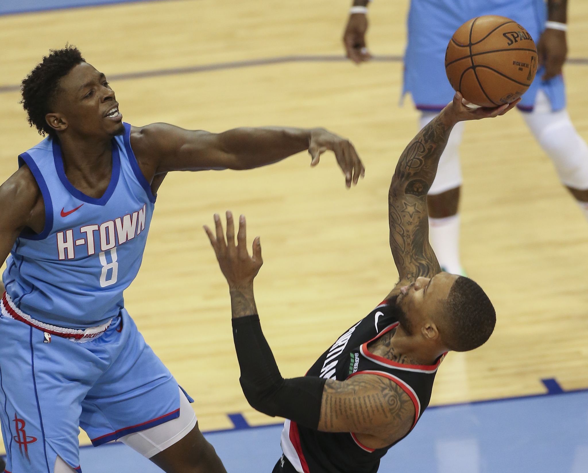 Jae'Sean Tate is always there for Rockets