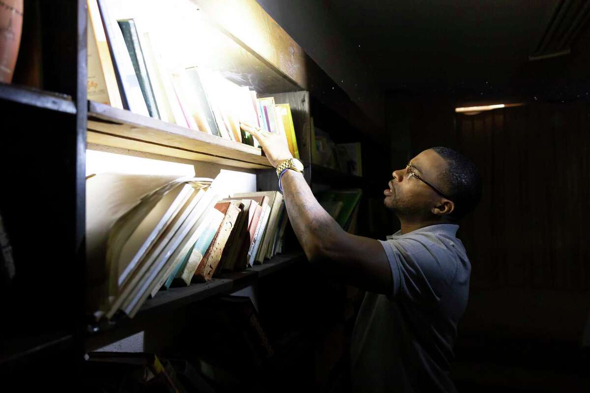 Conroe cop, activist seek historic site restoration to benefit youth
