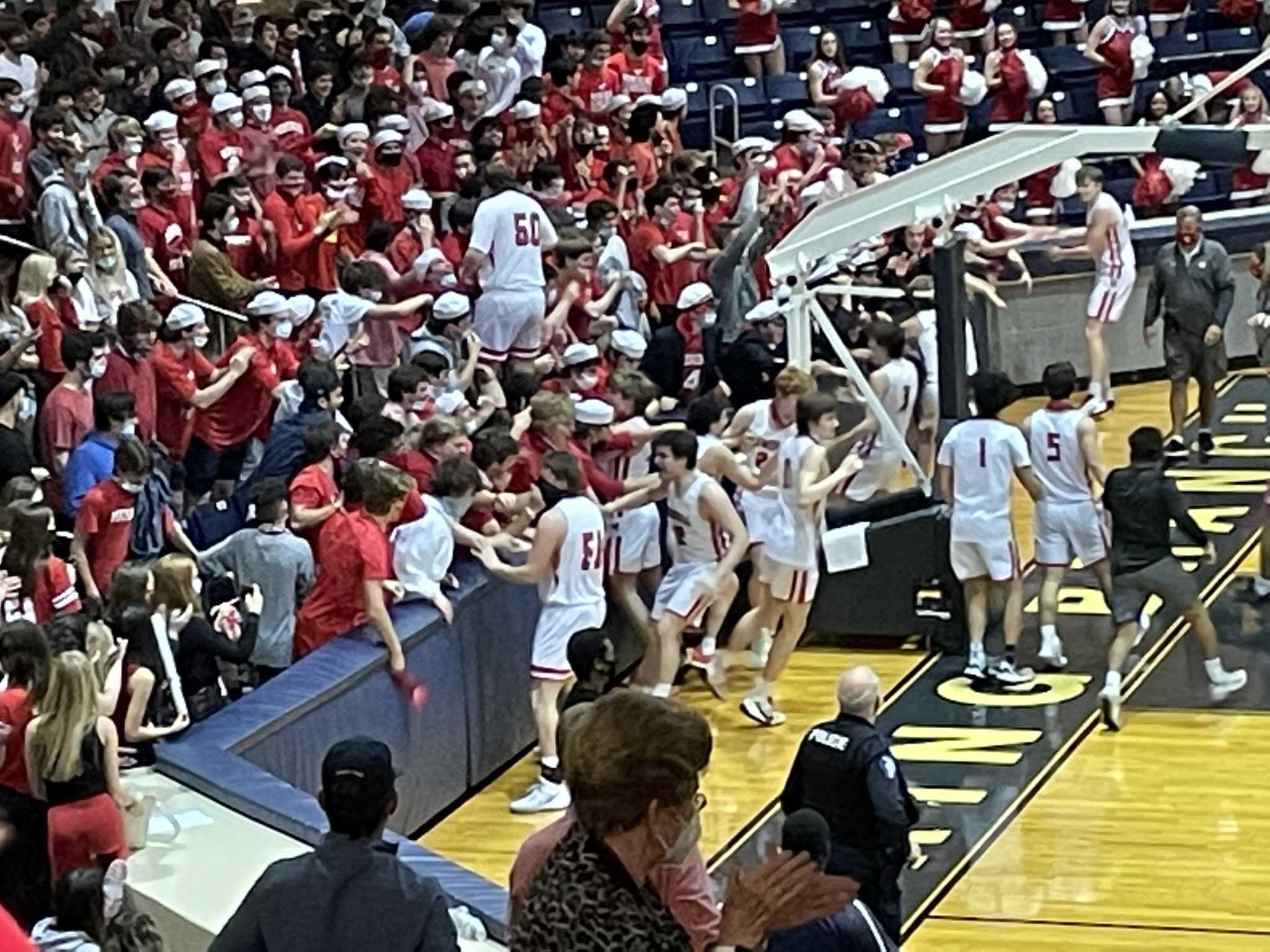 Boys Basketball: Memorial Mustangs top Stratford to cap a 3-0 week